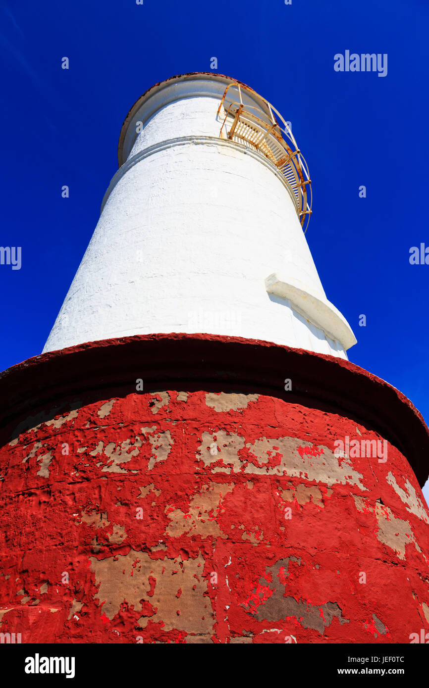 Berwick lighthouse on the quay, Berwick upon Tweed. Englands most ...