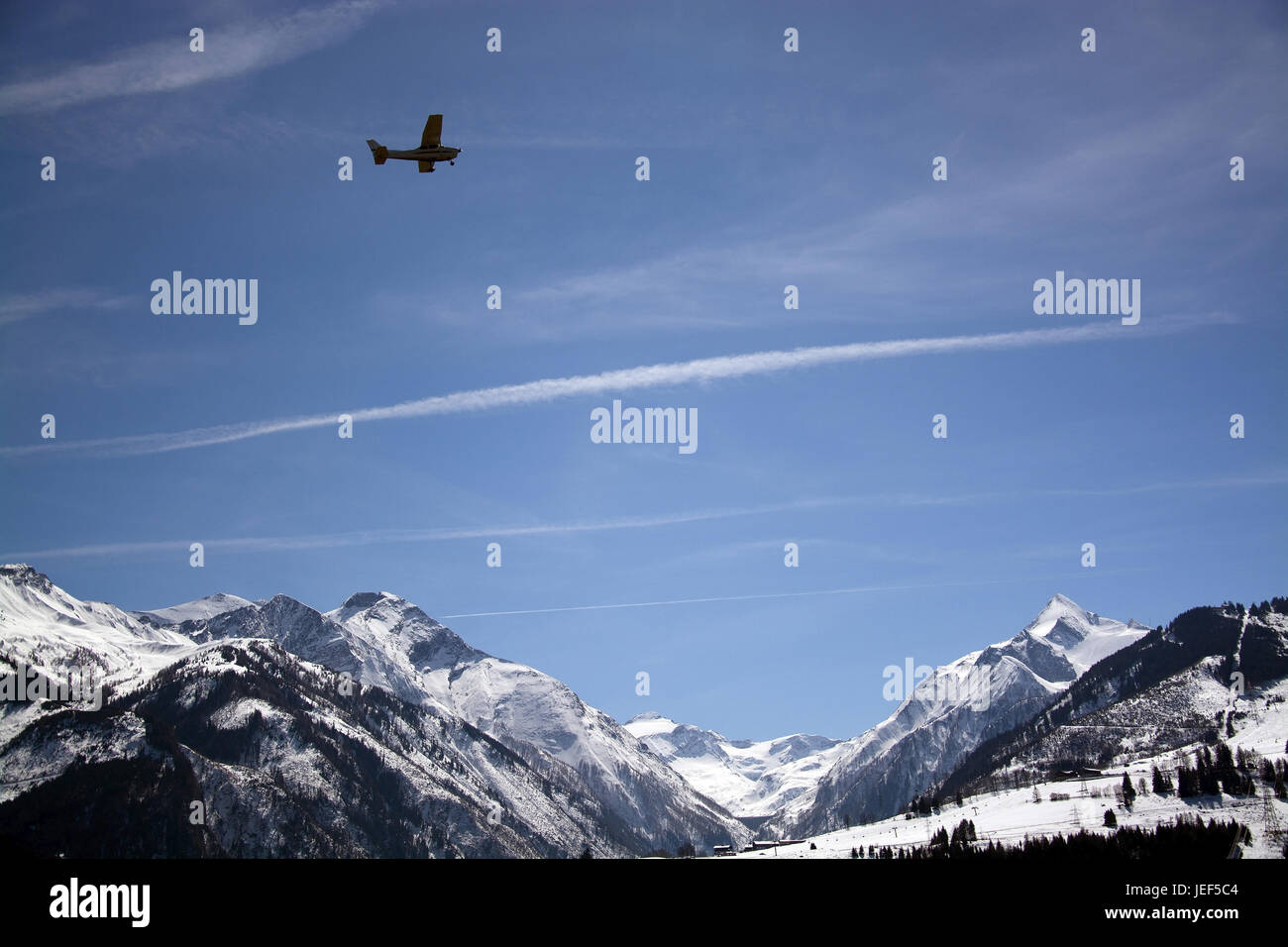 Zell am see austria aerial hi-res stock photography and images - Alamy