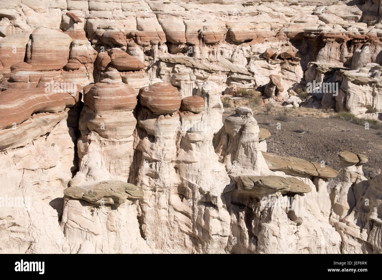 The Sidestep canyon lies in the White sandy area of the Grand Staircase ...