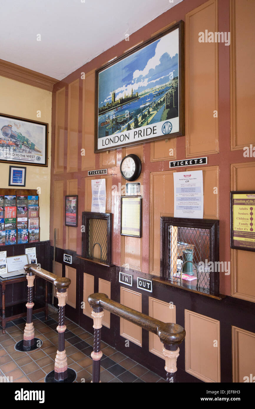 Railway ticket hi-res stock photography and images - Alamy