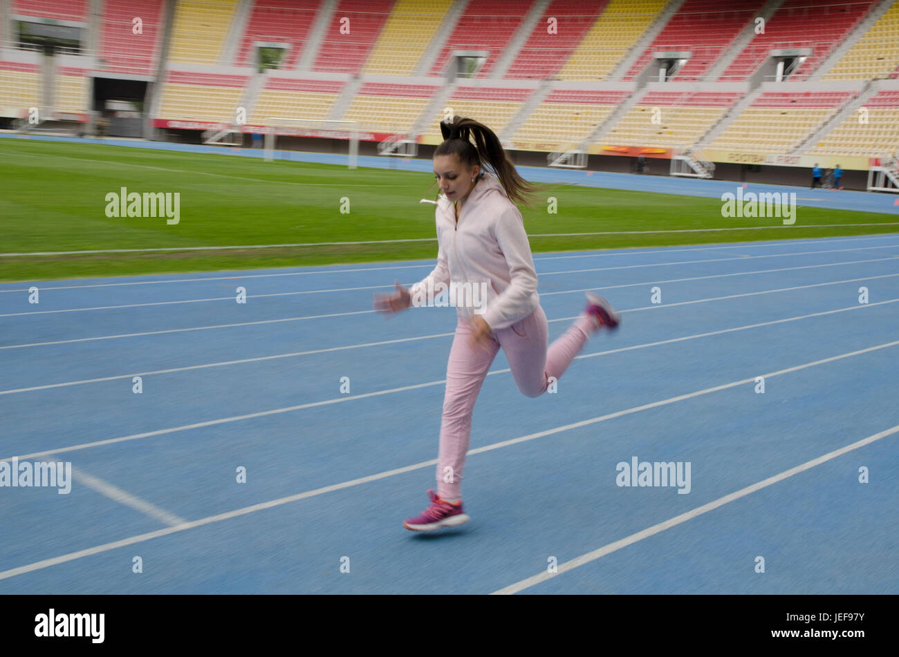 Warm up arena hi-res stock photography and images - Alamy