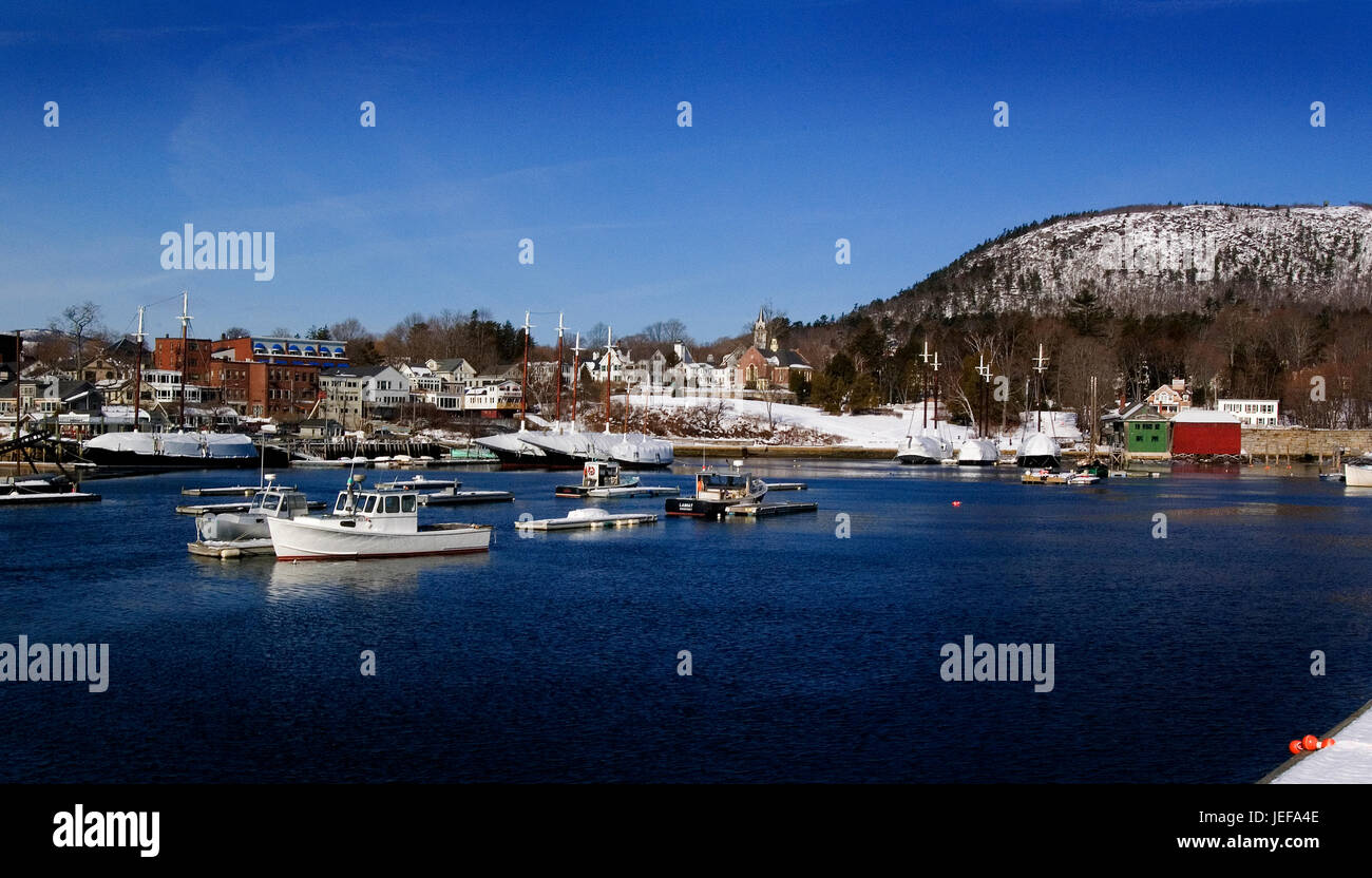 Camden maine usa winter hi-res stock photography and images - Alamy