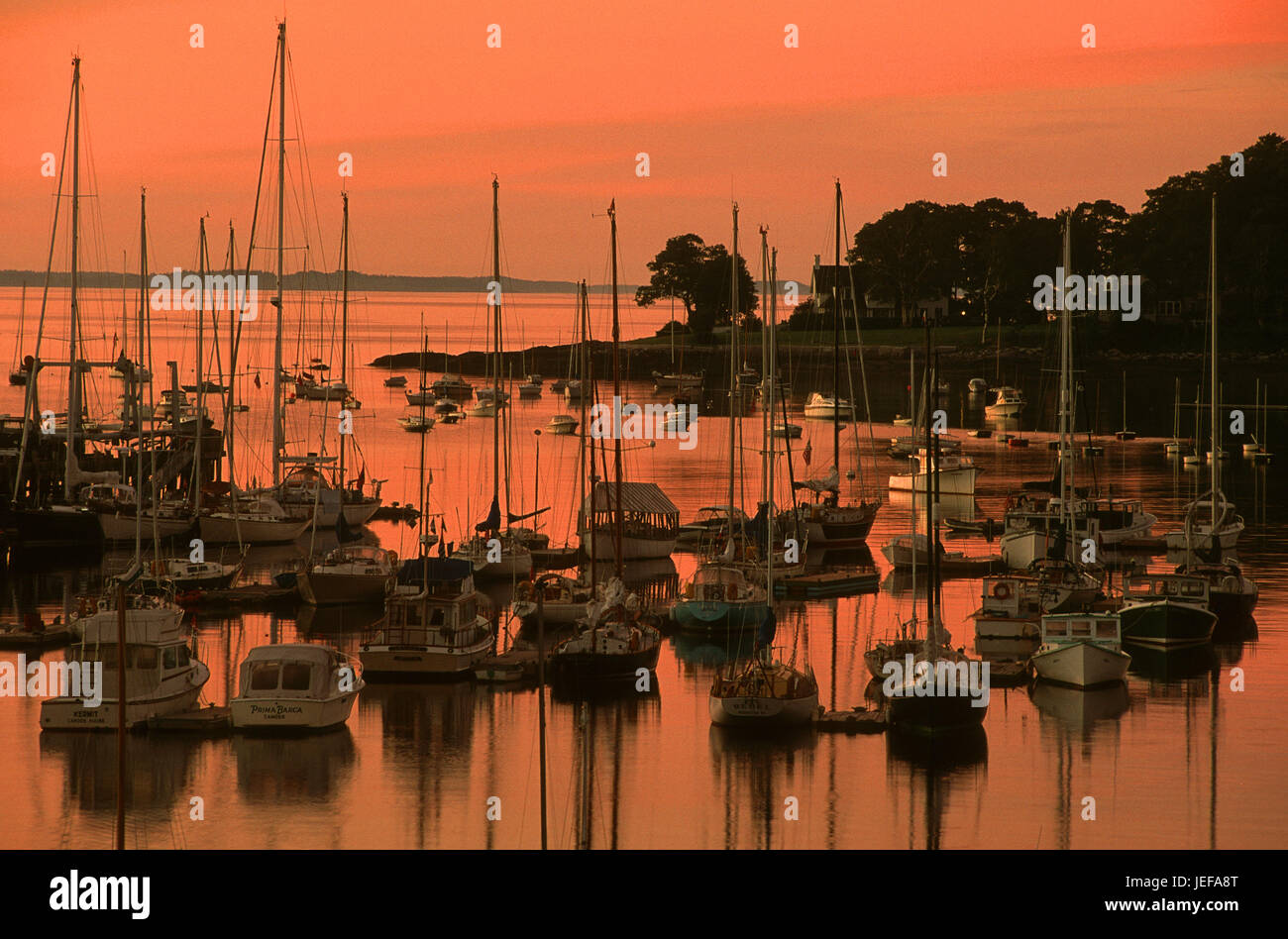 First morning light in hi-res stock photography and images - Alamy