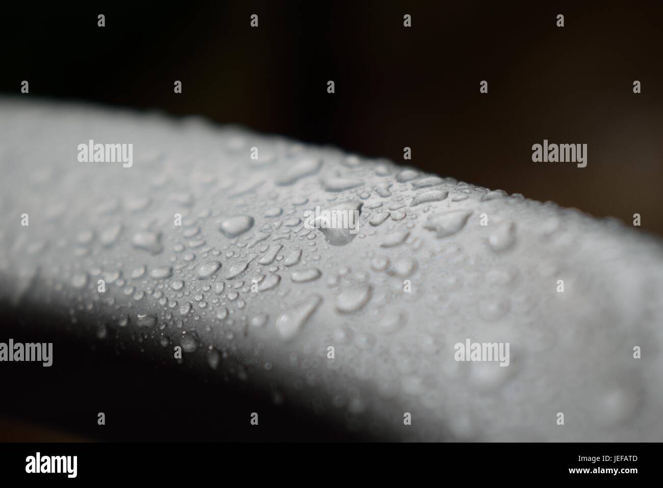 Silver water drops hi-res stock photography and images - Alamy