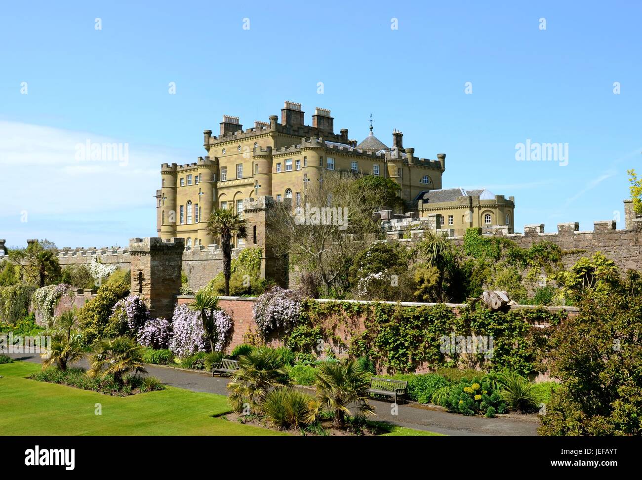 Culzean castle grounds hi-res stock photography and images - Alamy