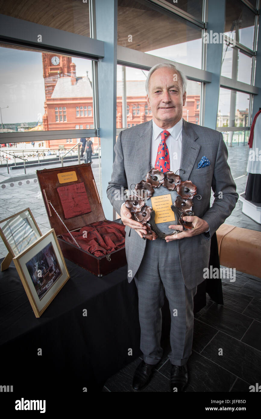 Neil hamitton hi-res stock photography and images - Alamy