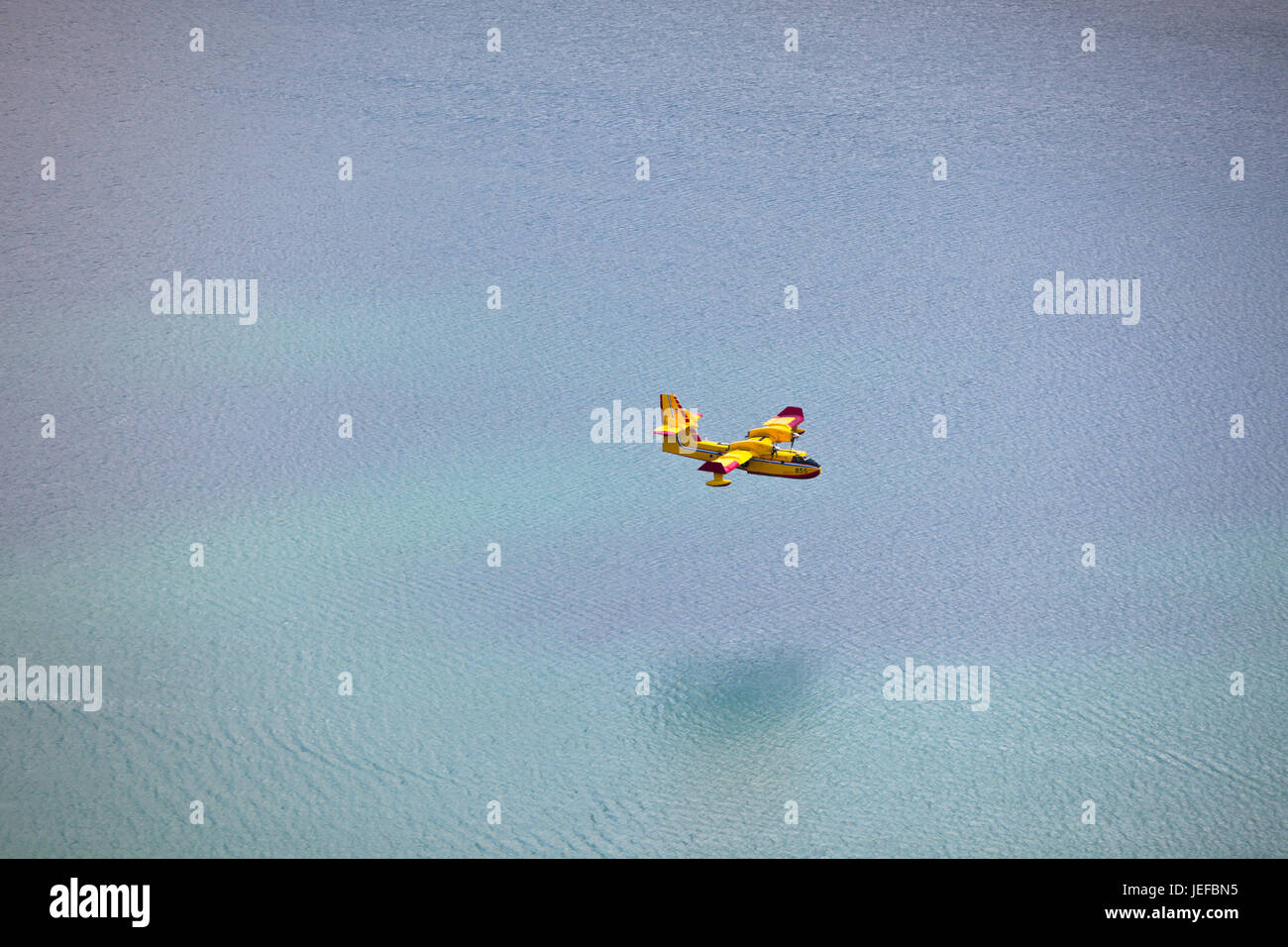 Firefighting plane training in Krka park, Croatia Stock Photo - Alamy