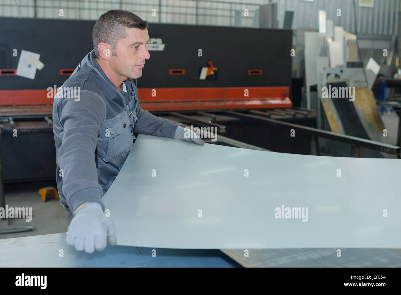 Float glass production hi-res stock photography and images - Alamy