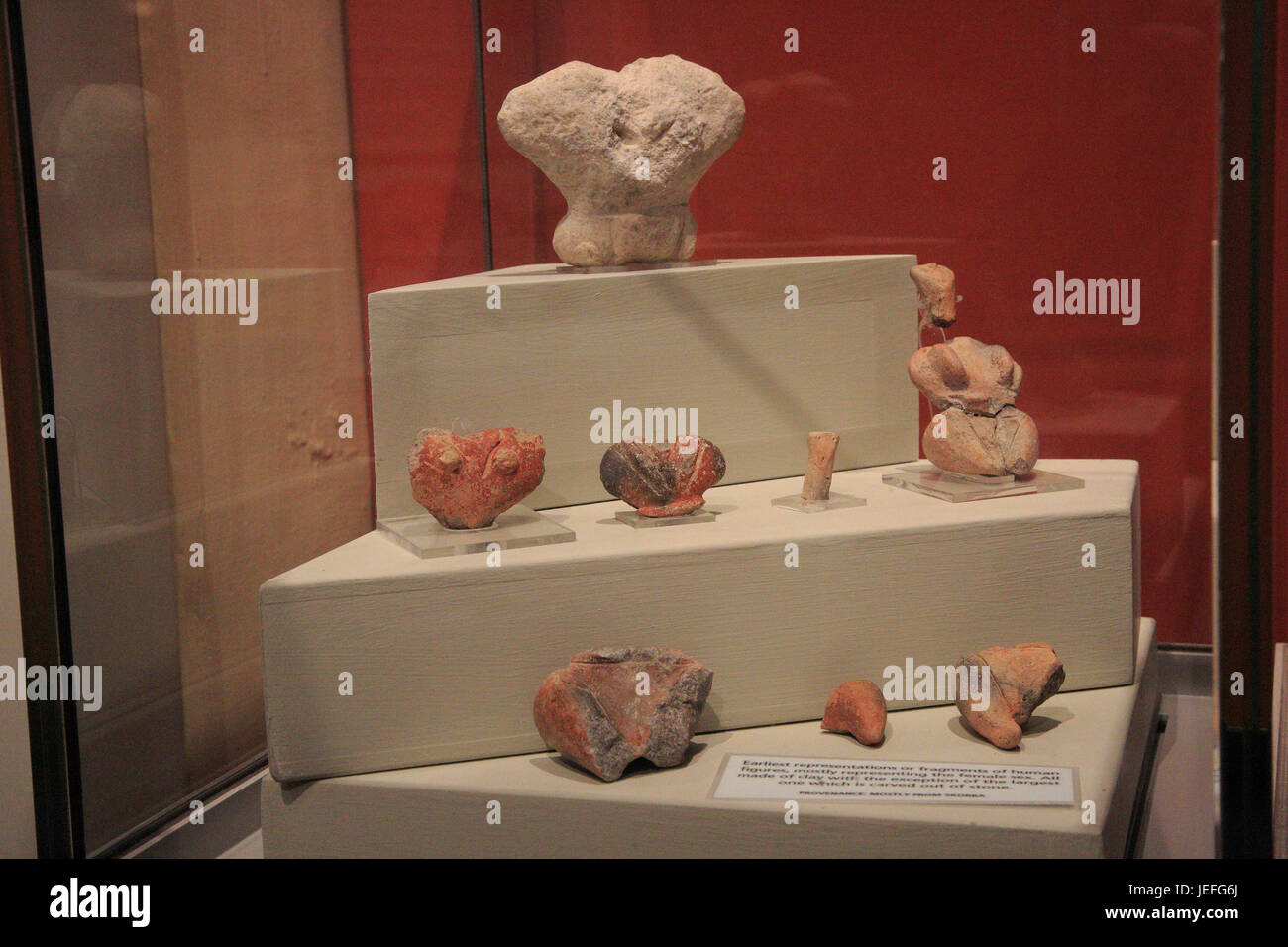 Human figurines stone carvings display of neolithic finds, National ...