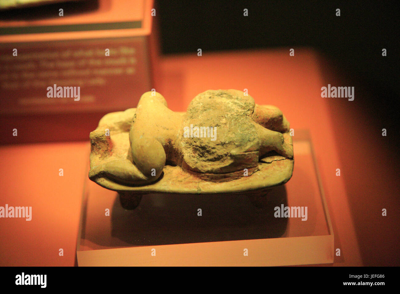 Fat lady hi-res stock photography and images - Alamy