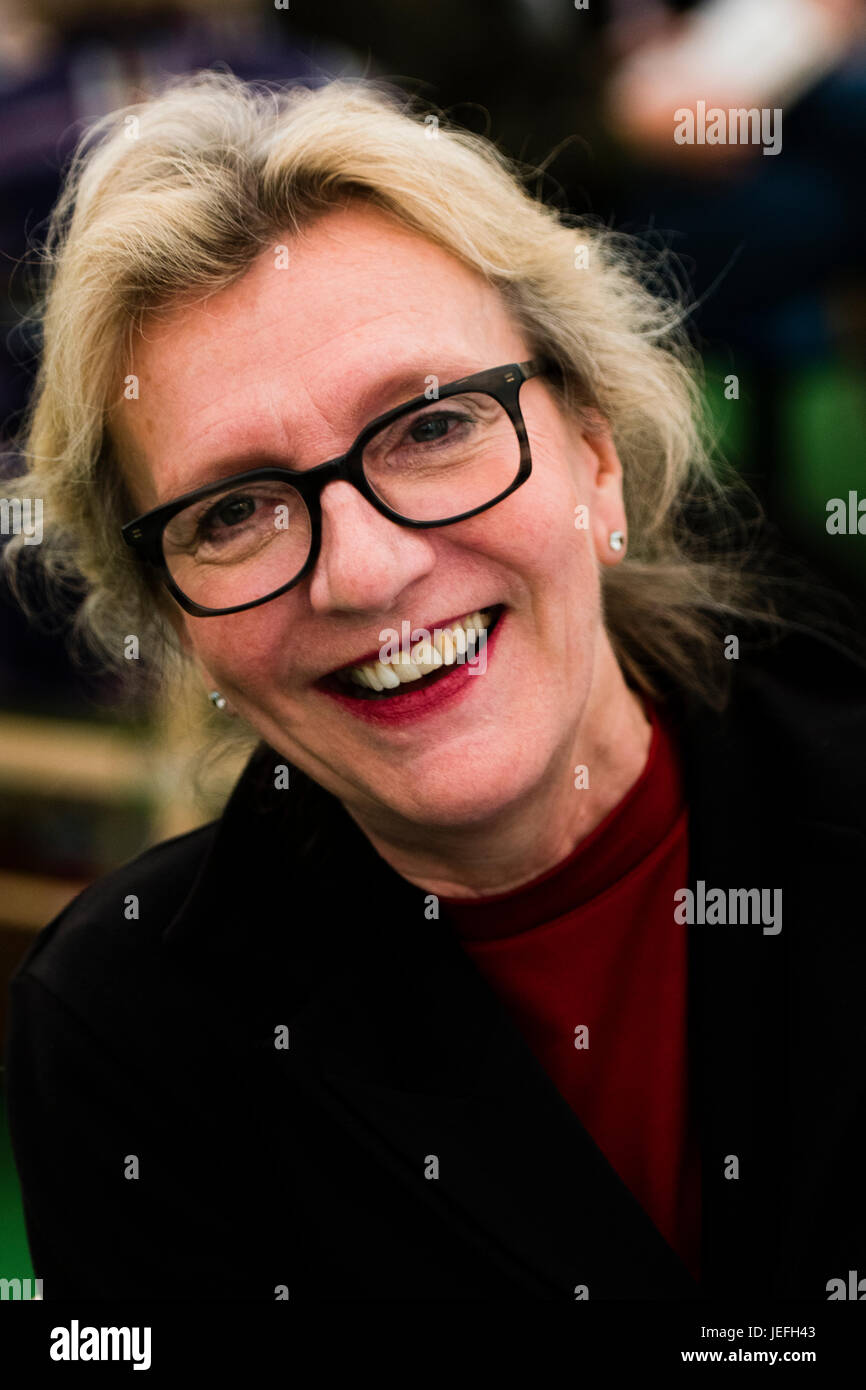 Elizabeth Strout Book High Resolution Stock Photography and Images - Alamy