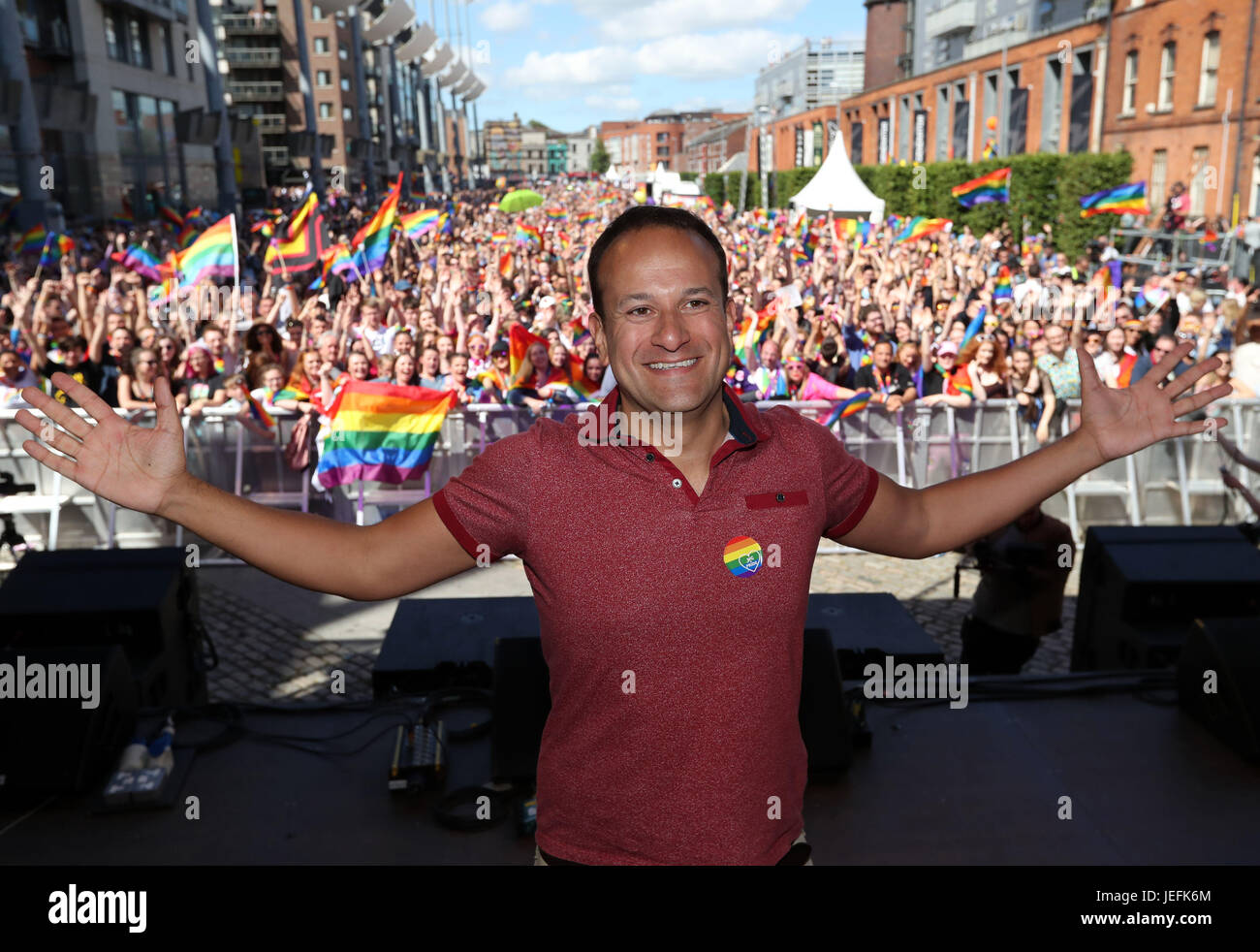 Taoiseach Leo Varadkar attends the Dublin LGBTQ Pride Festival in ...