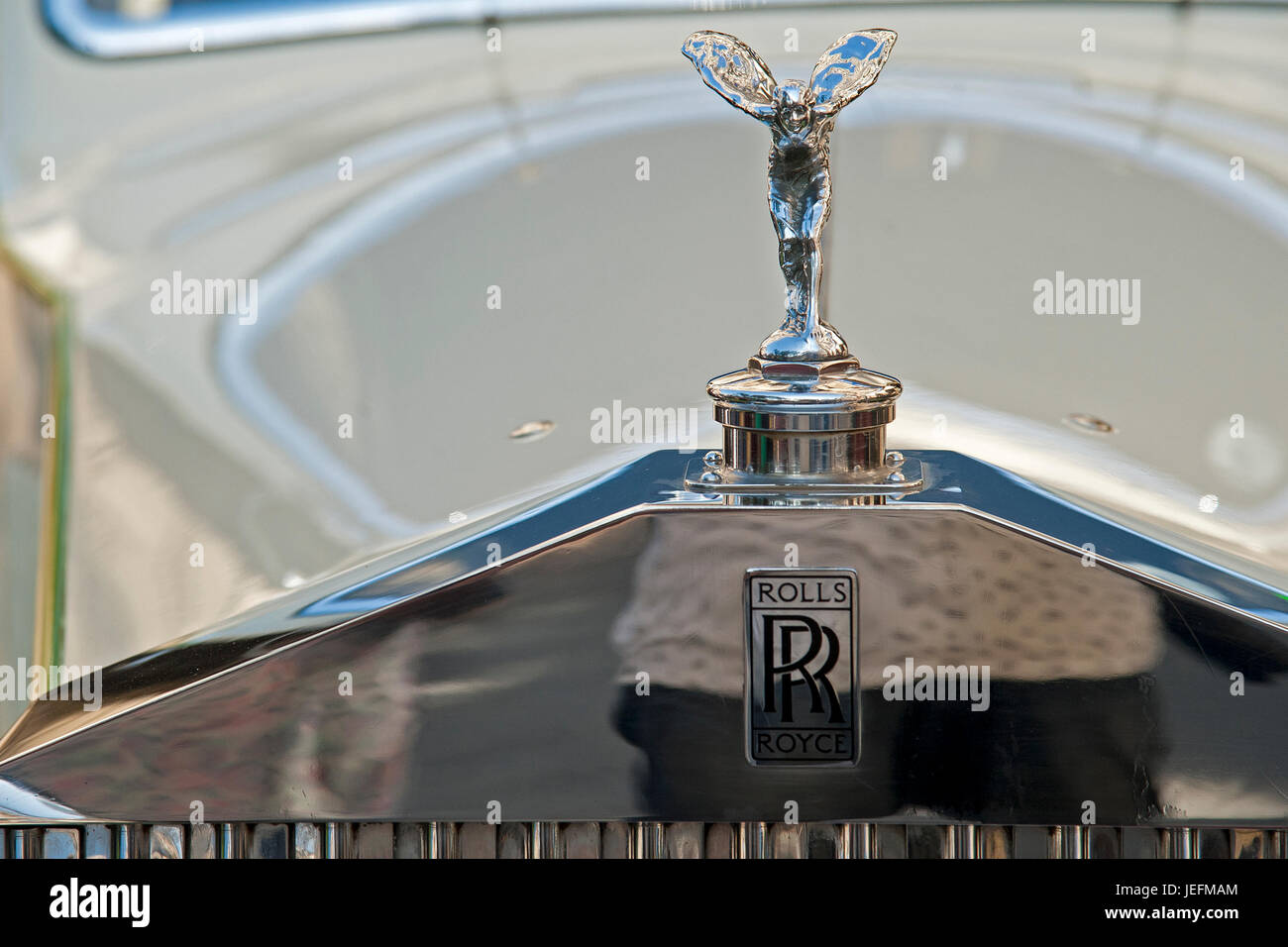 Vintage car emblem hi-res stock photography and images - Alamy