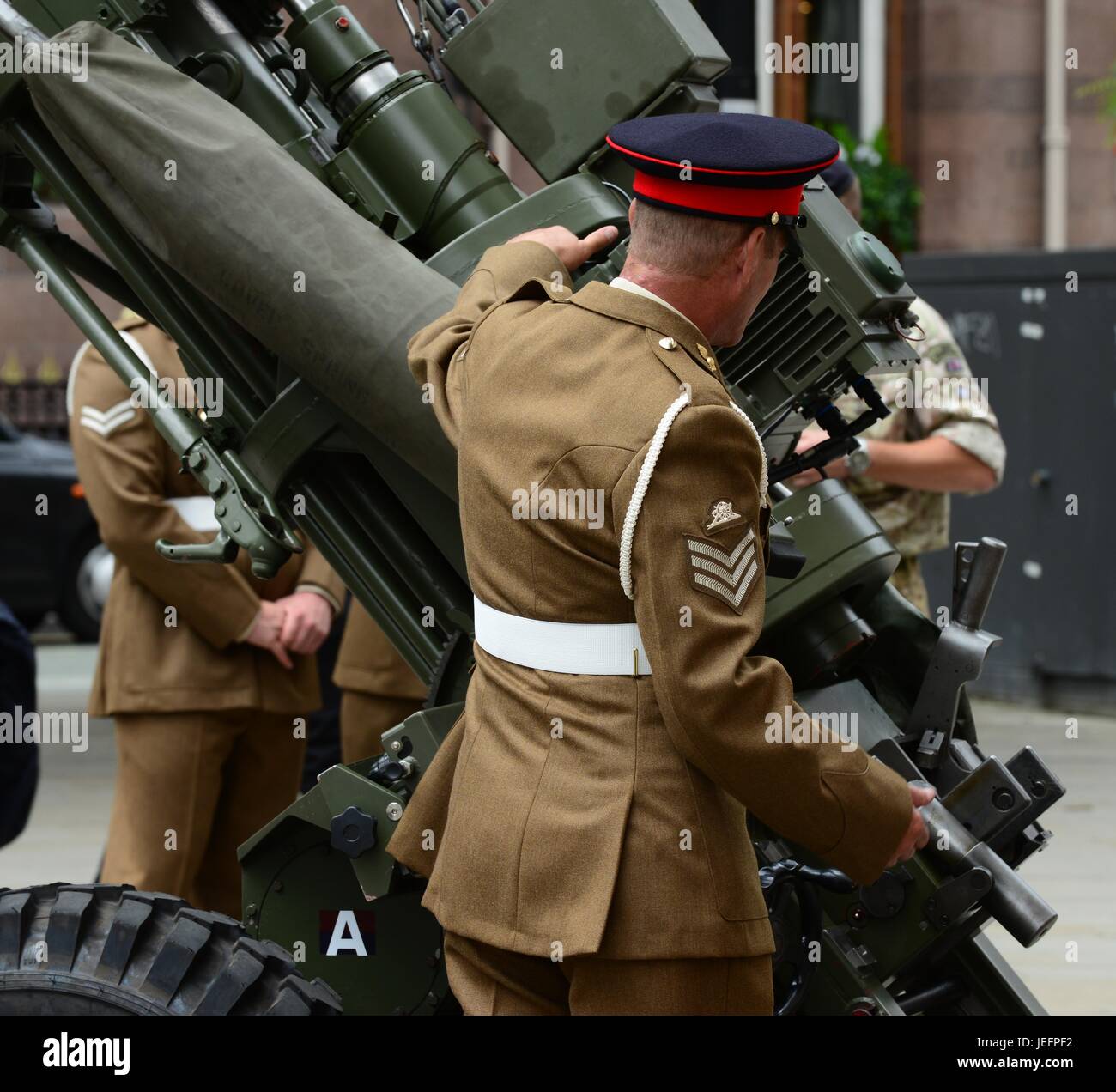 Military parades soldiers soldier hi-res stock photography and images ...