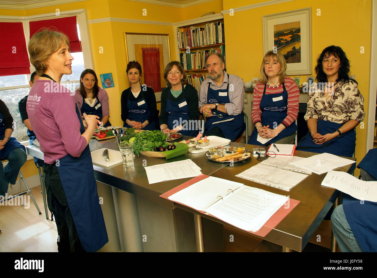 Indian cookery school hi-res stock photography and images - Alamy