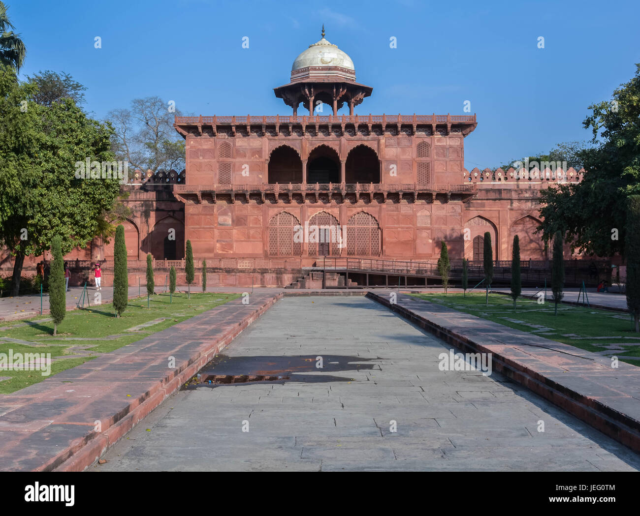 Discovering the Love Story Behind the Taj Mahal Stock Photo - Alamy