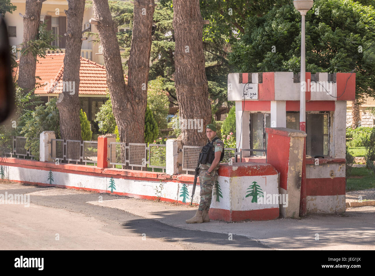Lebanon army hi-res stock photography and images - Alamy