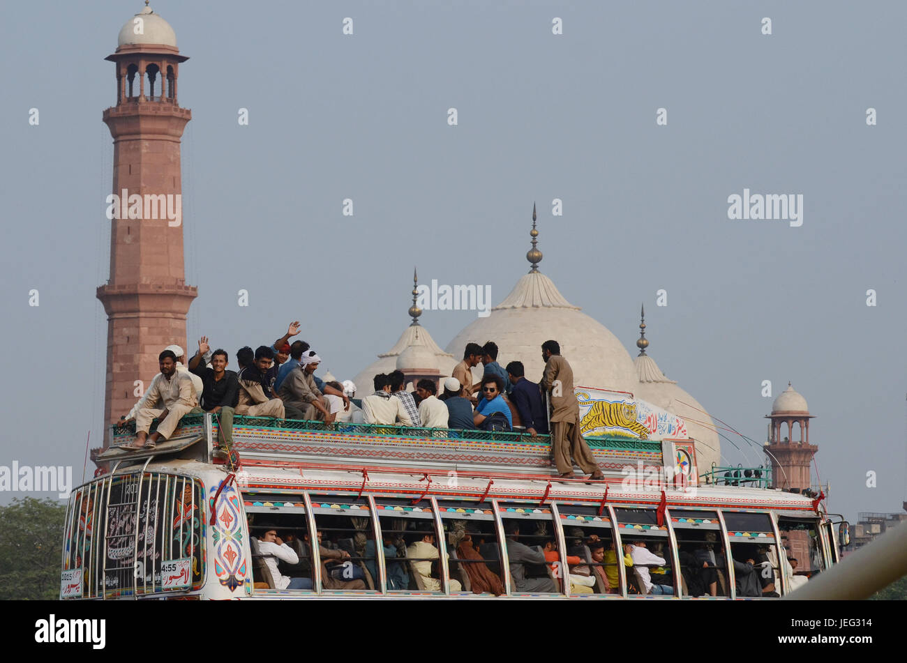 Pakistan Pakistani Bus, Lahore, High Resolution Stock Photography and ...
