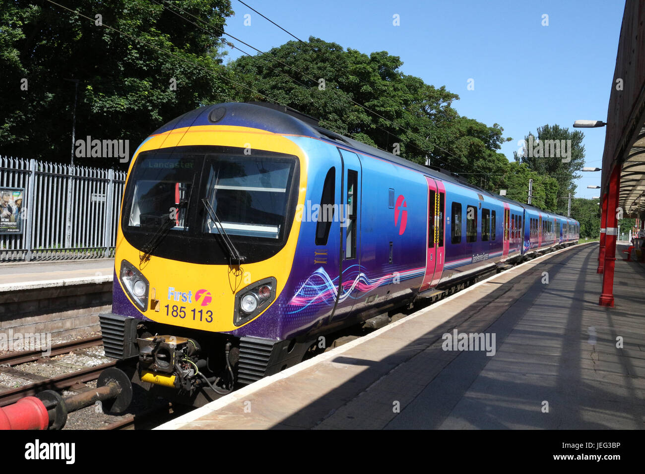 Class 185 first railway train hi-res stock photography and images - Alamy