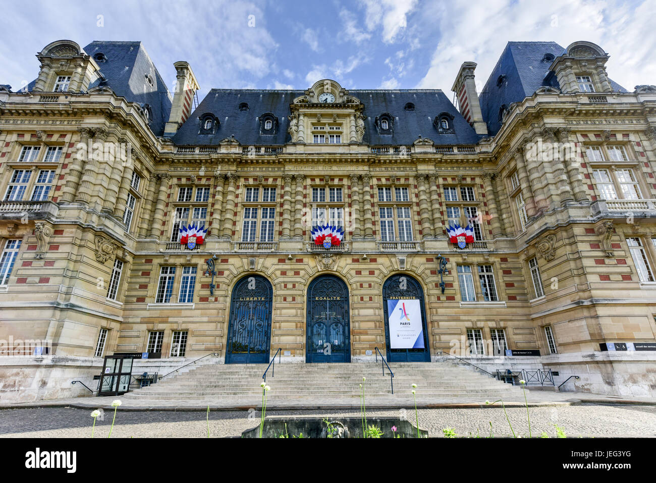 Hotel de ville de versailles hi-res stock photography and images - Alamy