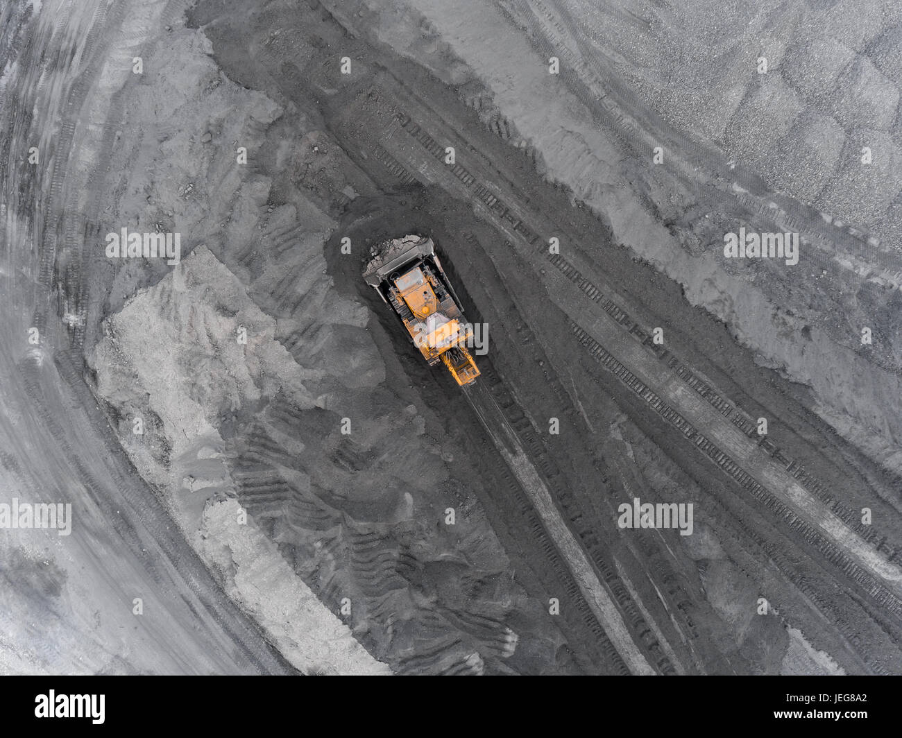 Open pit mine, breed sorting, mining coal, extractive industry Stock ...