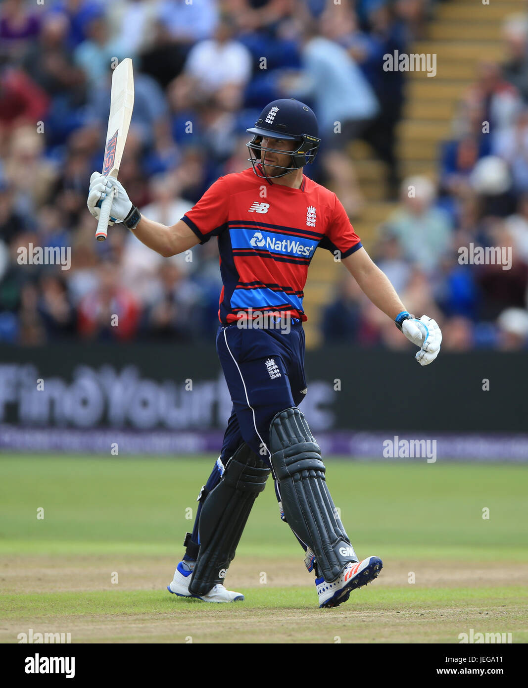 England's Dawid Malan raises his bat after his innings of 78 during the ...