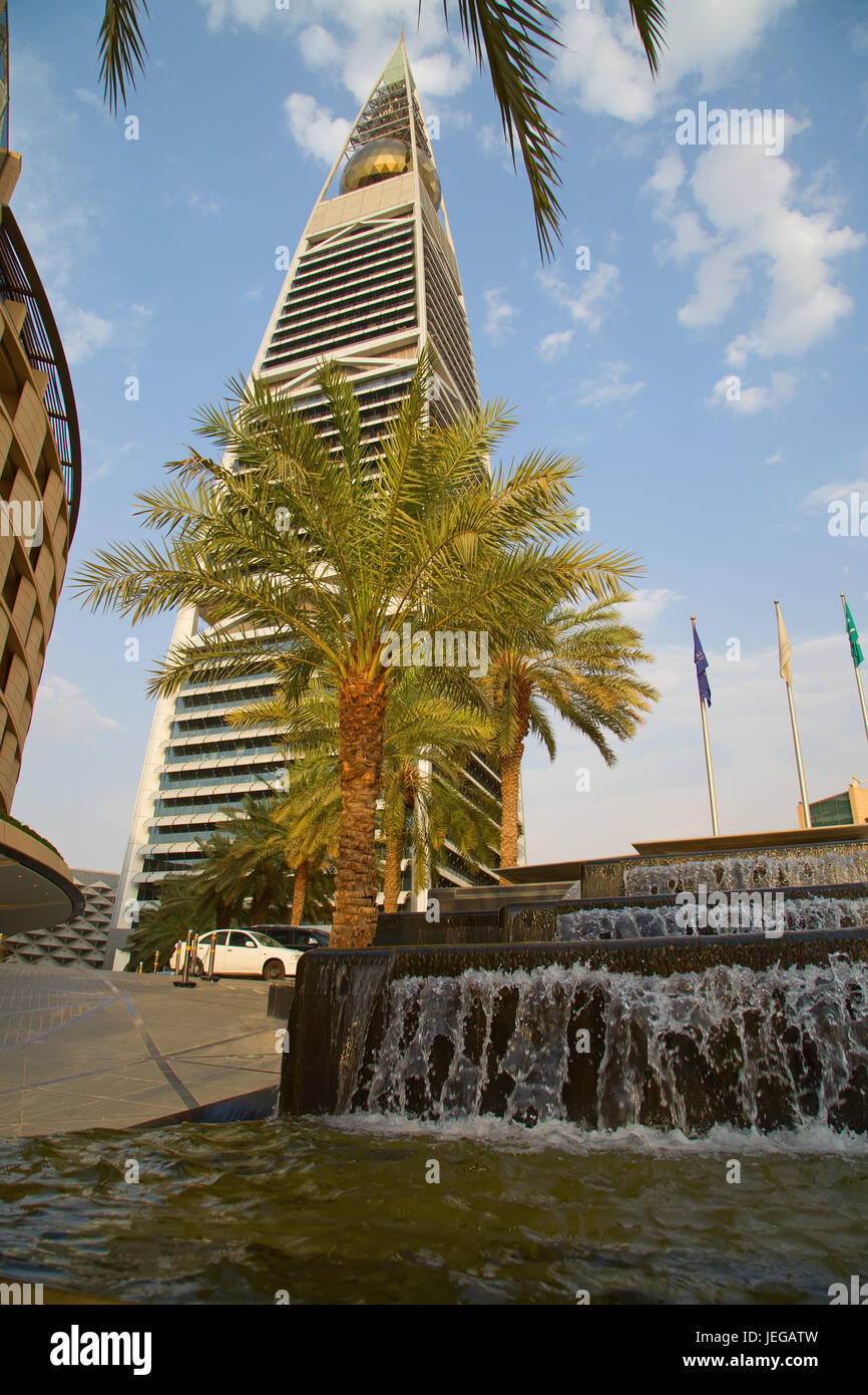 RIYADH - AUGUST 22: Sunset light at Al Faisaliah tower facade on August ...