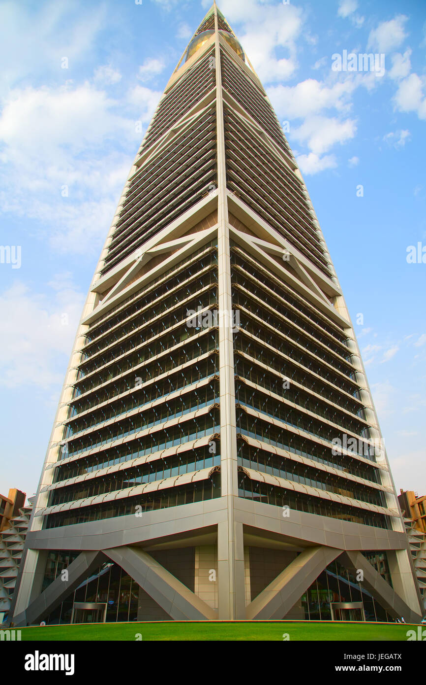 RIYADH - AUGUST 22: Sunset light at Al Faisaliah tower facade on August ...
