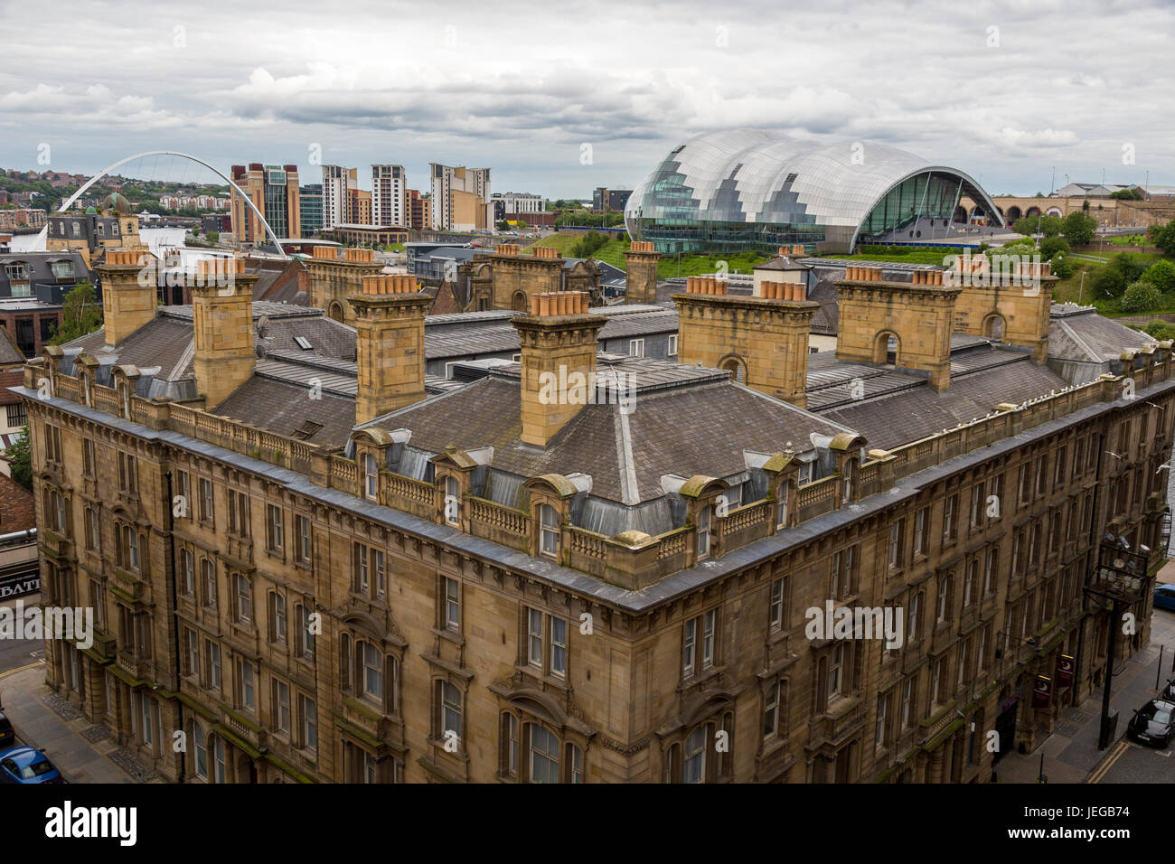British rooftops hi-res stock photography and images - Alamy