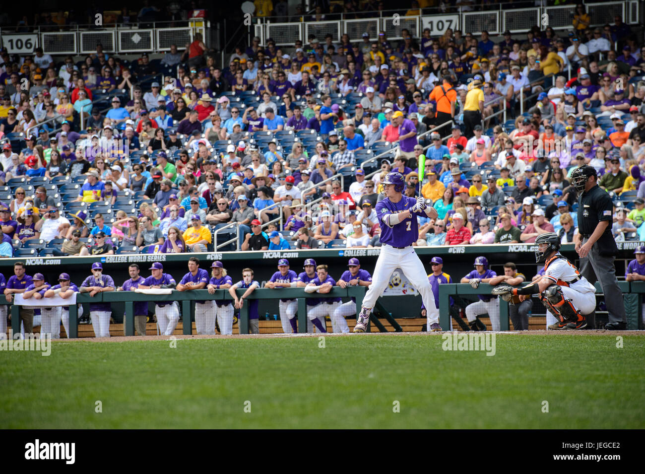 Omaha, NE USA. 23rd June, 2017. LSU's Greg Deichmann #7 waits for a ...