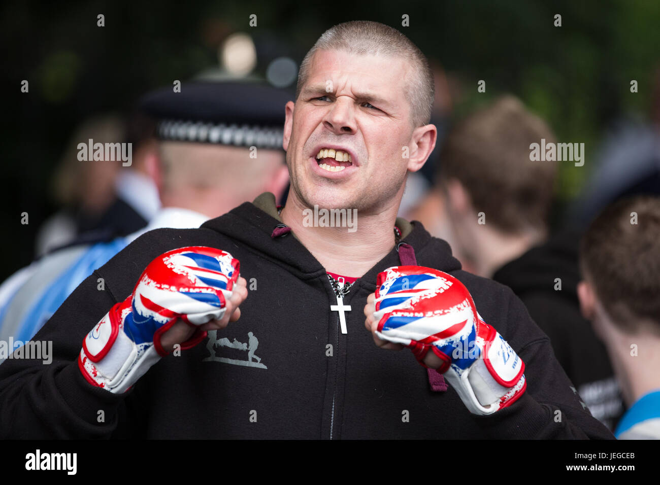 Union jack boxing gloves hi-res stock photography and images - Alamy