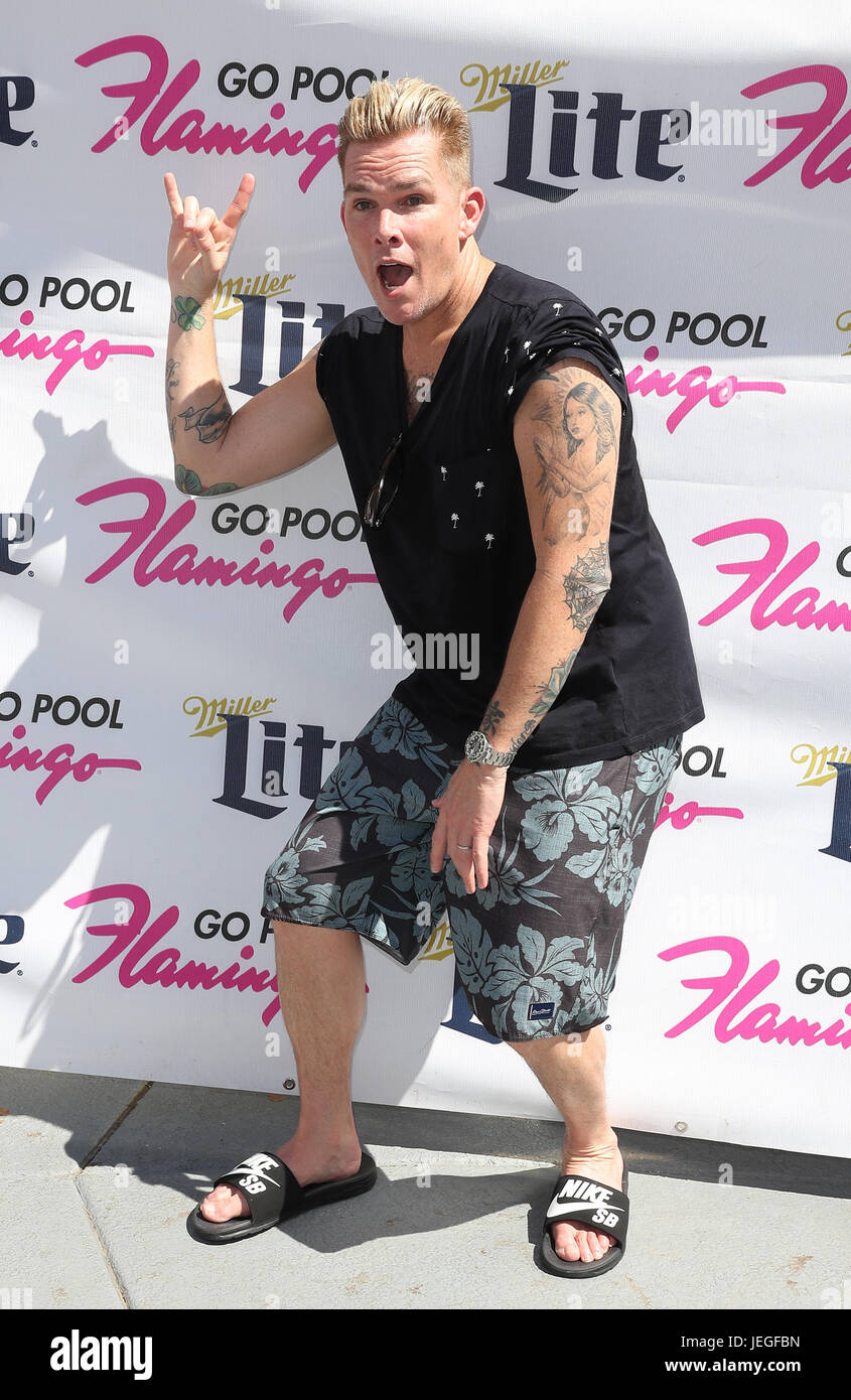 Mark mcgrath jpg hi-res stock photography and images - Alamy