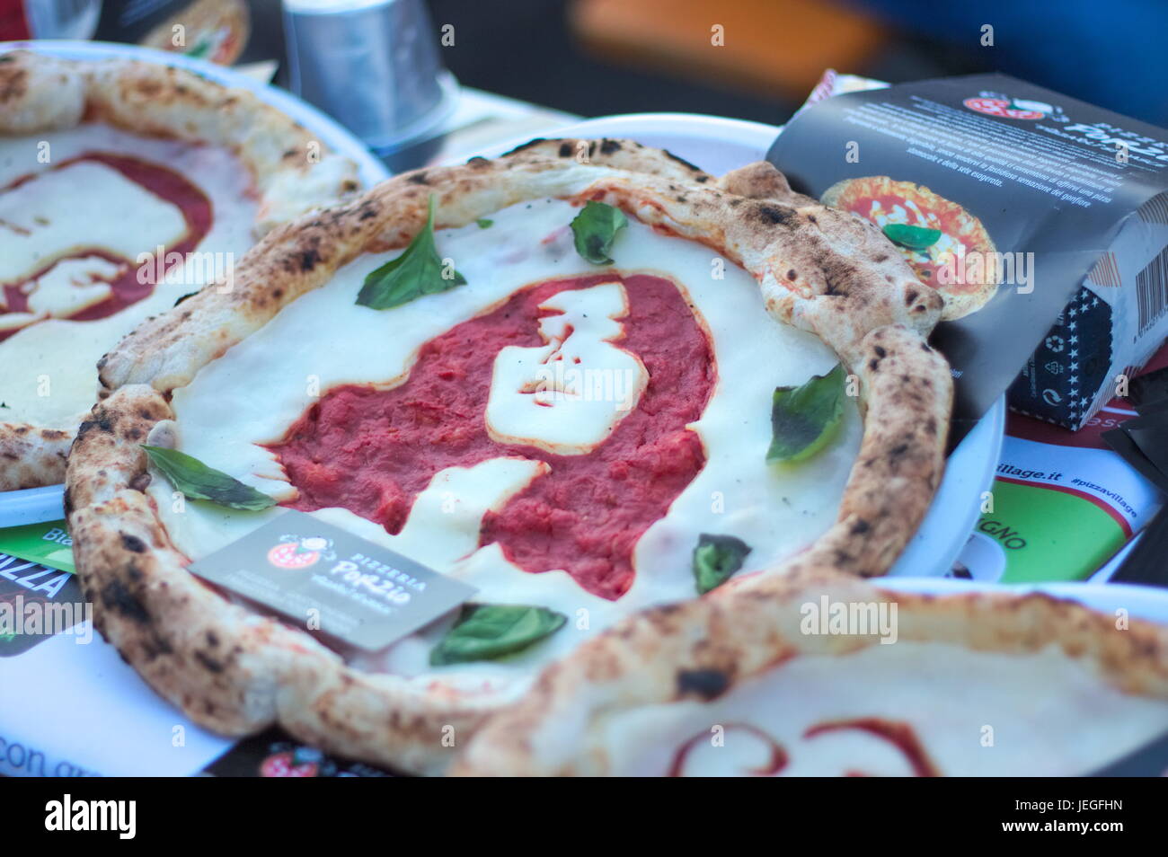 Naples pizza festival hi-res stock photography and images - Alamy
