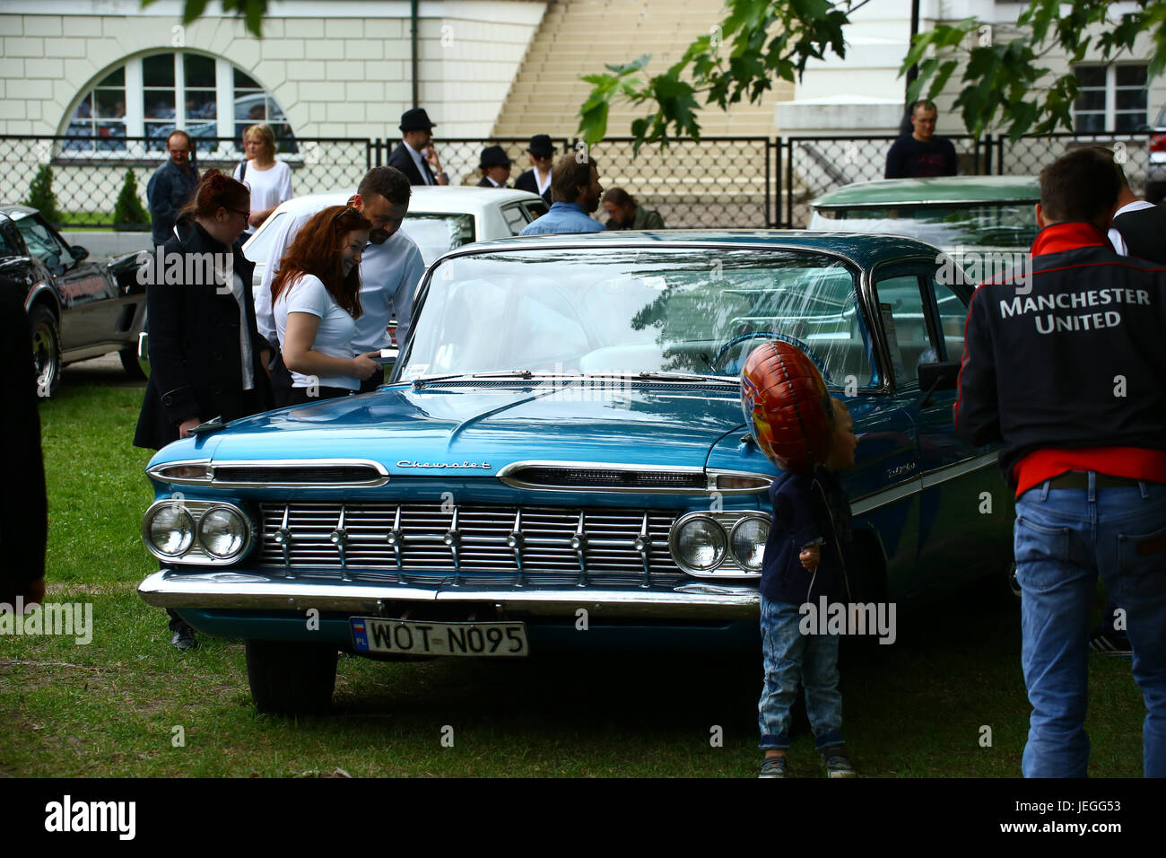 Old rusty pontiac hi-res stock photography and images - Alamy