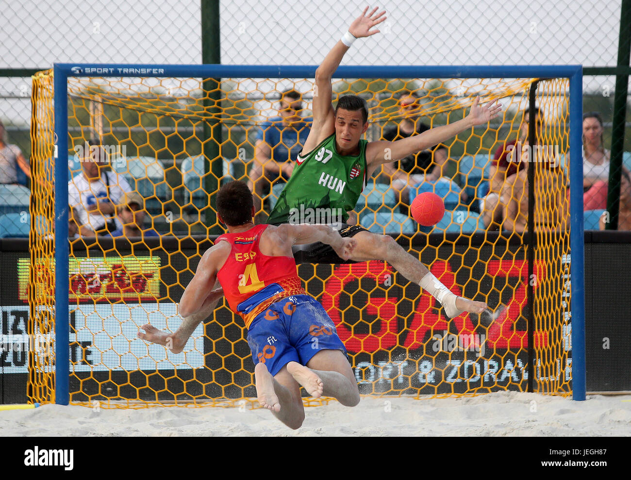 Handball keeper hi-res stock photography and images - Alamy