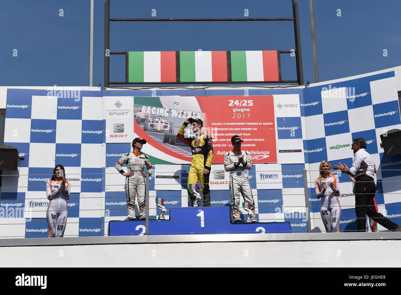 Racing weekend in Italy with Italian Porsche Carrera cup, Formula 4 ...