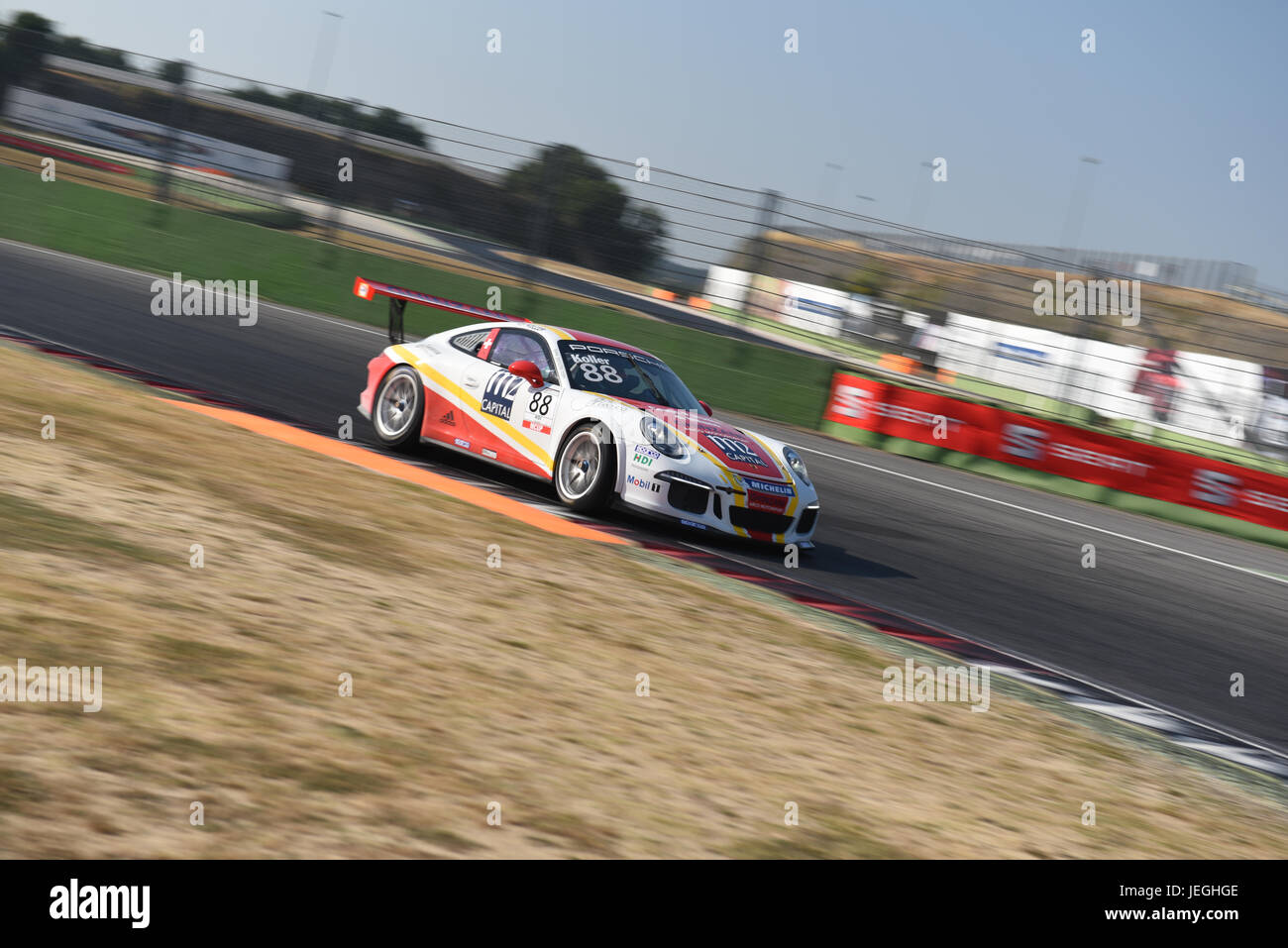 Racing weekend in Italy with Italian Porsche Carrera cup, Formula 4 ...