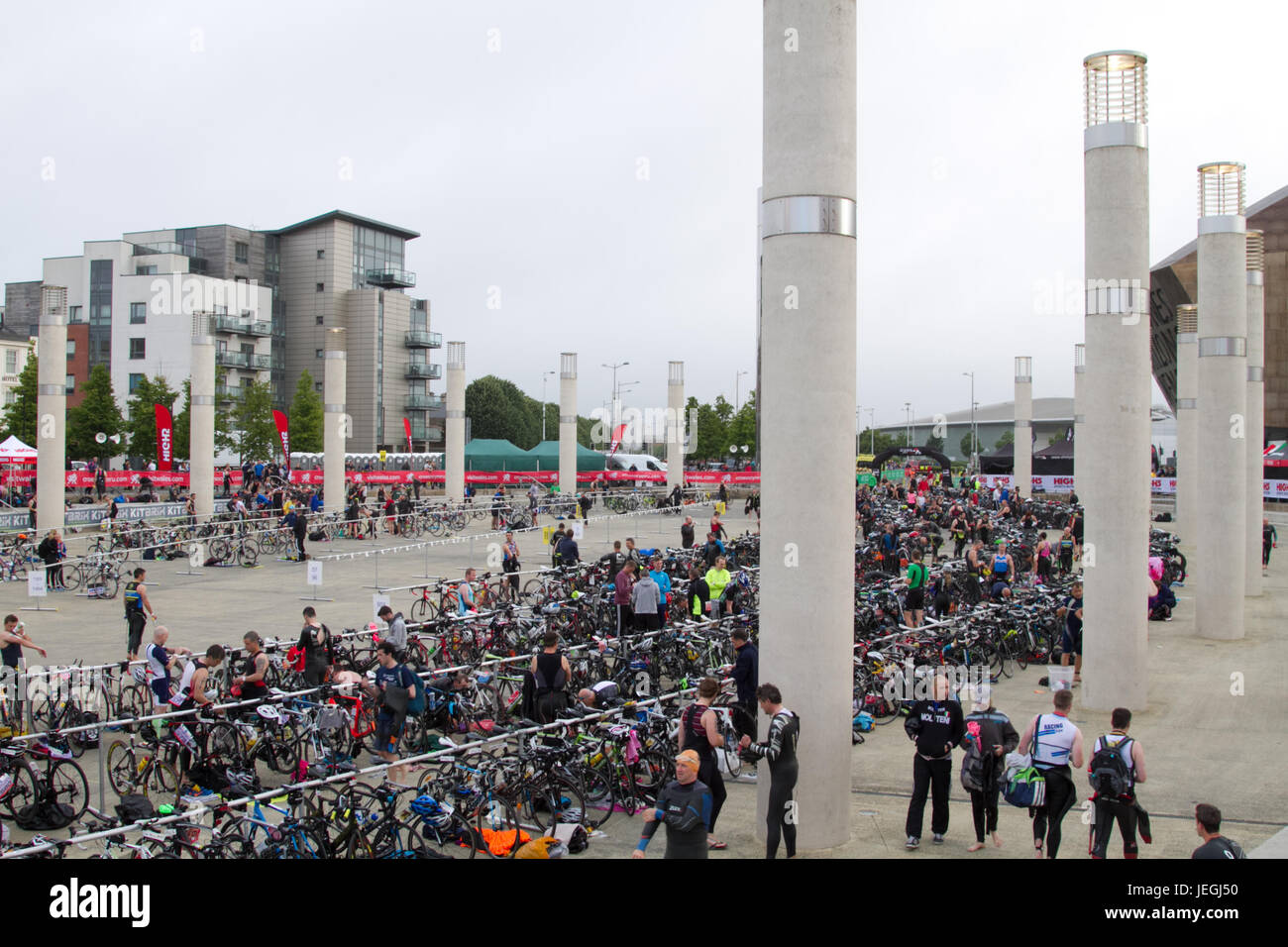 Cardiff Triathlon, Cardiff Bay, South Wales. 25 June 2017. Athletes get ...