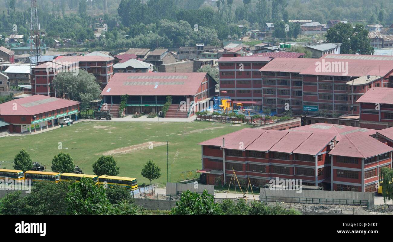 SRINAGAR, INDIA - JUNE 25: Army vehicles stationed inside the Delhi ...