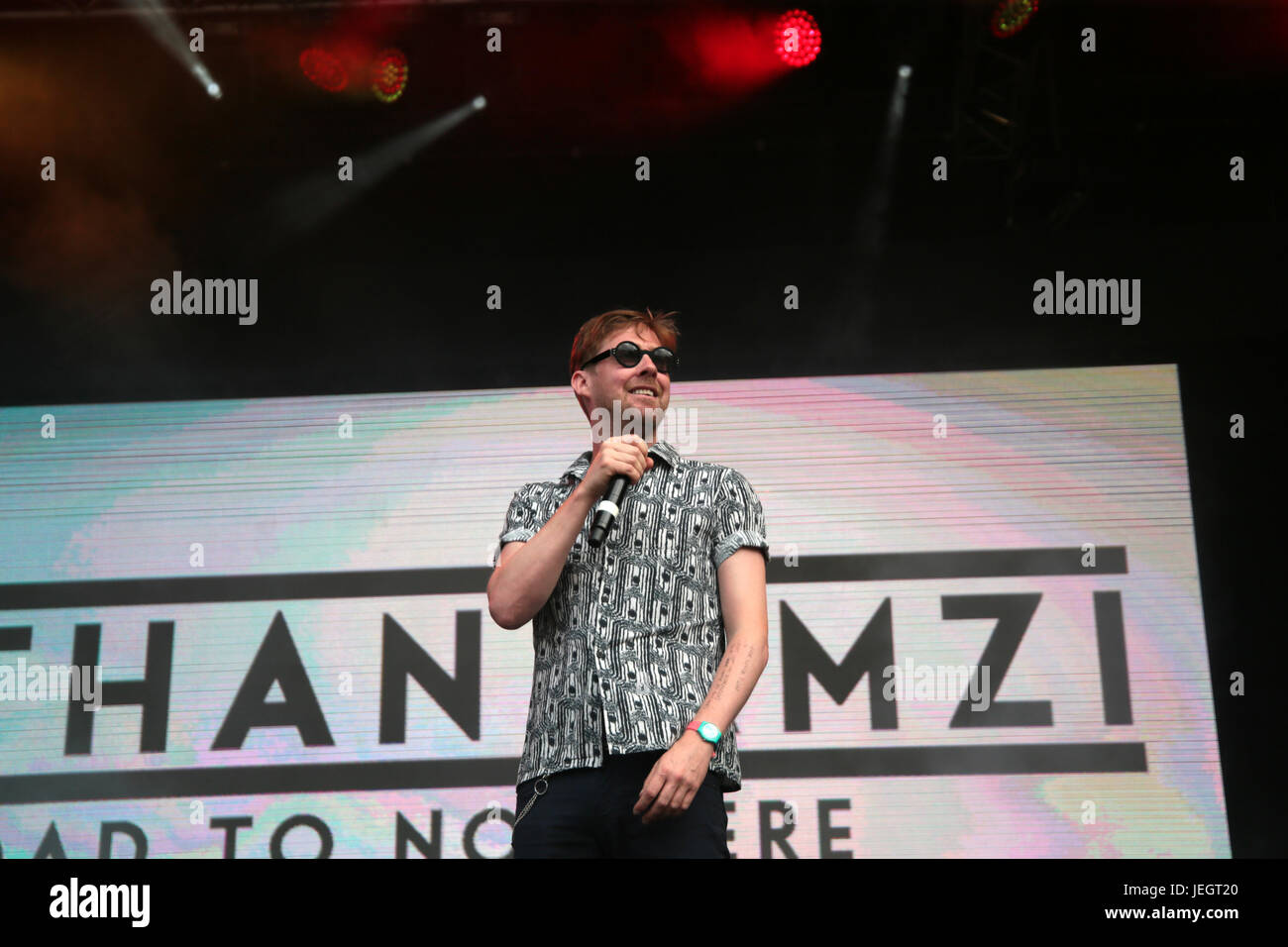 Lead Singer Of The Kaiser Chiefs High Resolution Stock Photography and ...