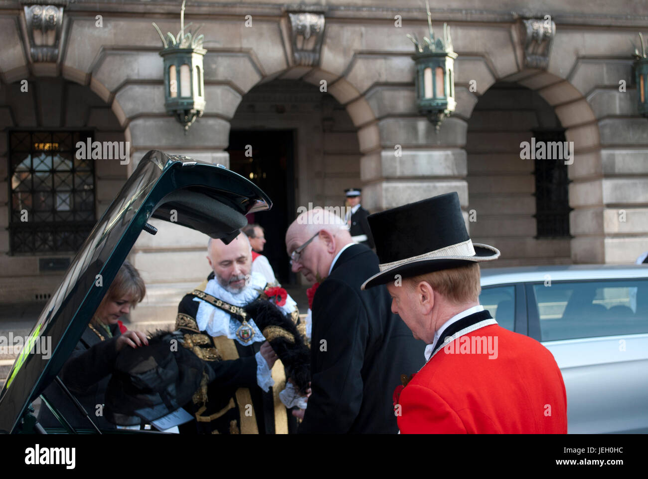 Remembrance Sunday parade in Nottingham Stock Photo - Alamy