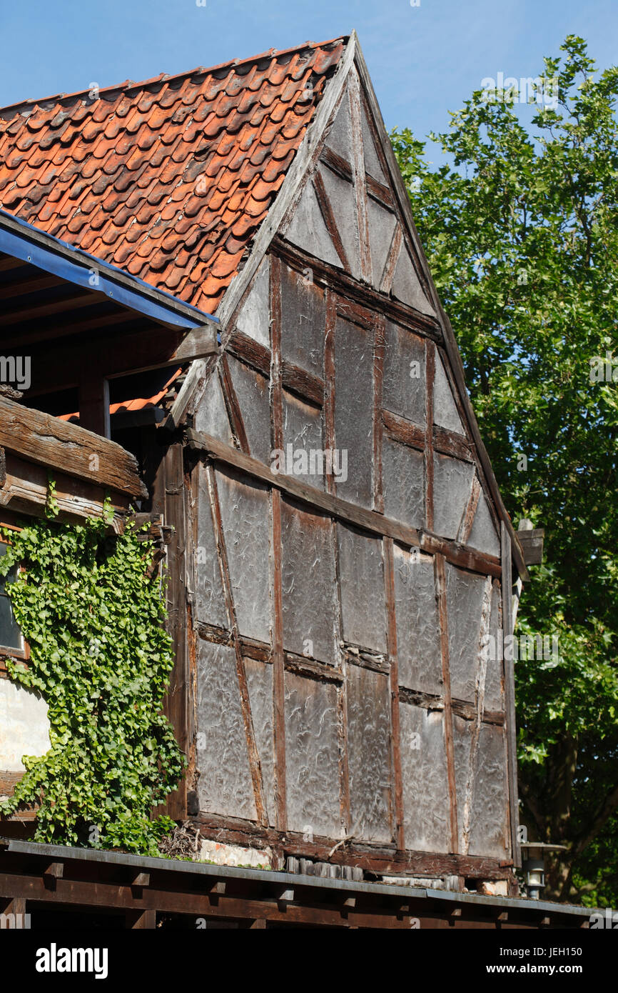 old condemned wooden house Stock Photo - Alamy