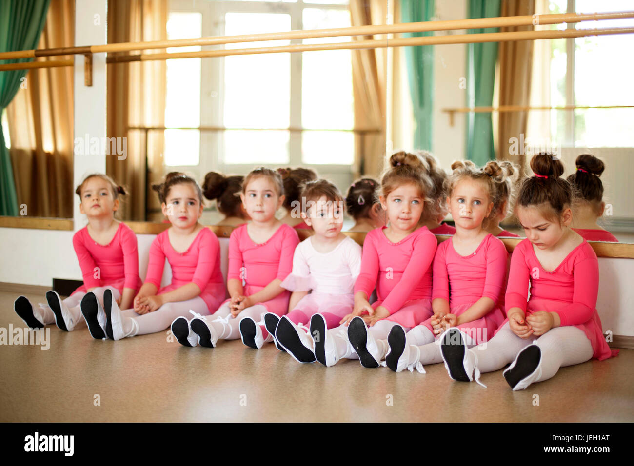 Baby ballerinas in ballet studio Stock Photo - Alamy