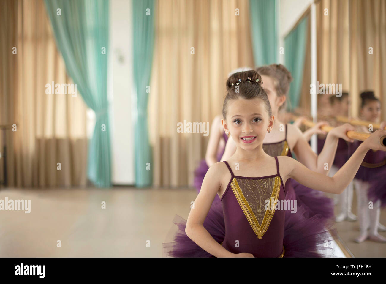 Baby ballerinas in ballet studio Stock Photo - Alamy