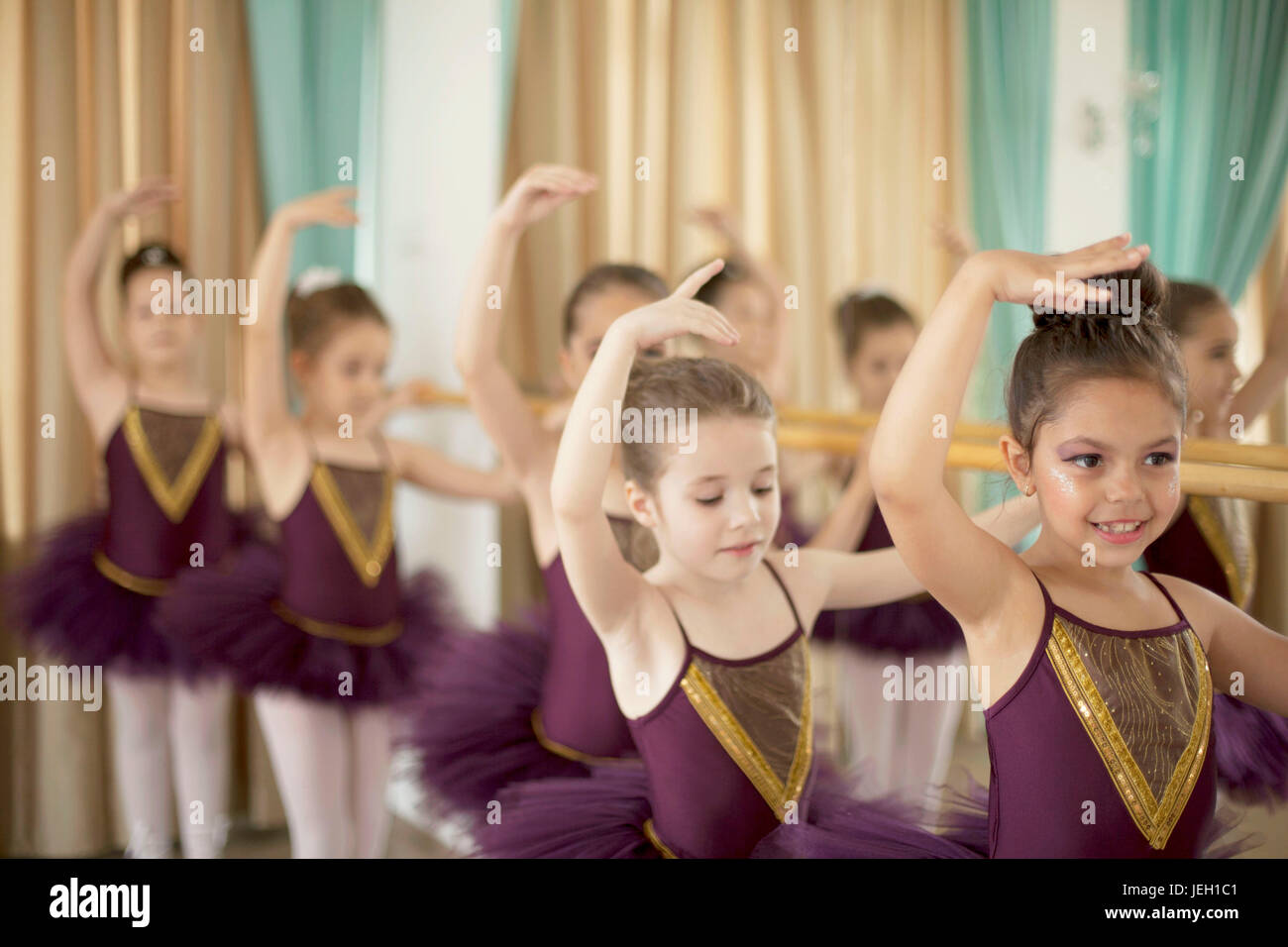 Baby ballerinas in ballet studio Stock Photo - Alamy