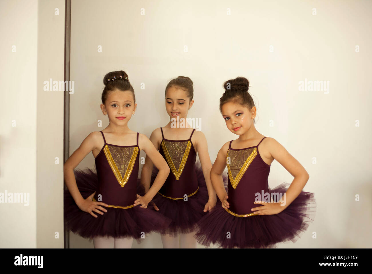 Baby ballerinas in ballet studio Stock Photo - Alamy