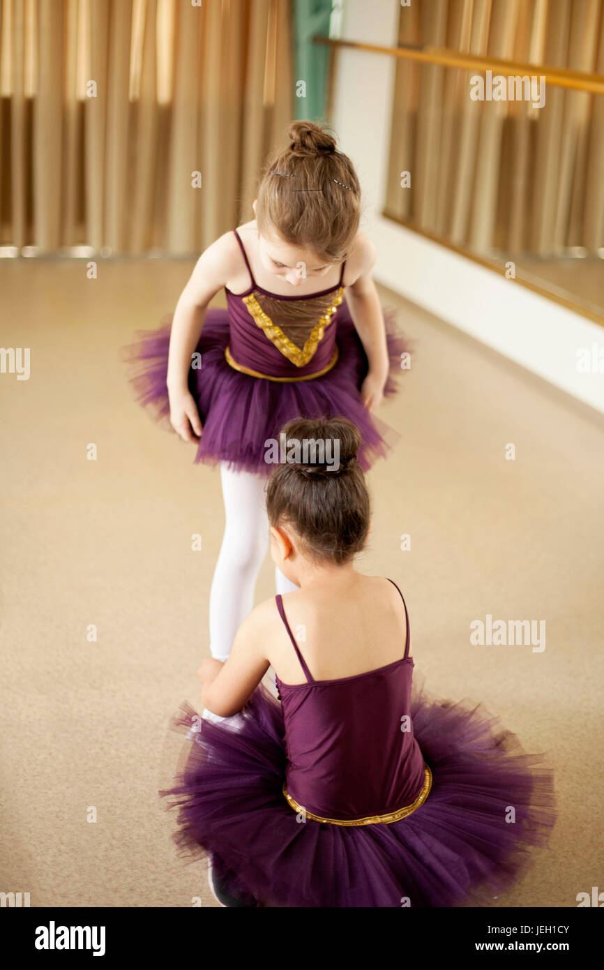 Baby ballerinas in ballet studio Stock Photo - Alamy