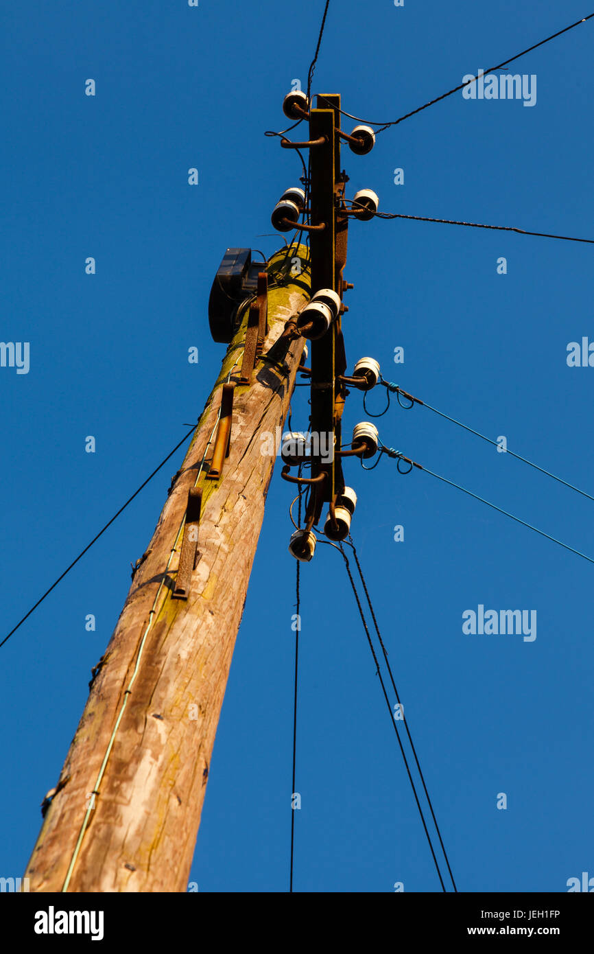 Wooden electricity pylon hi-res stock photography and images - Alamy