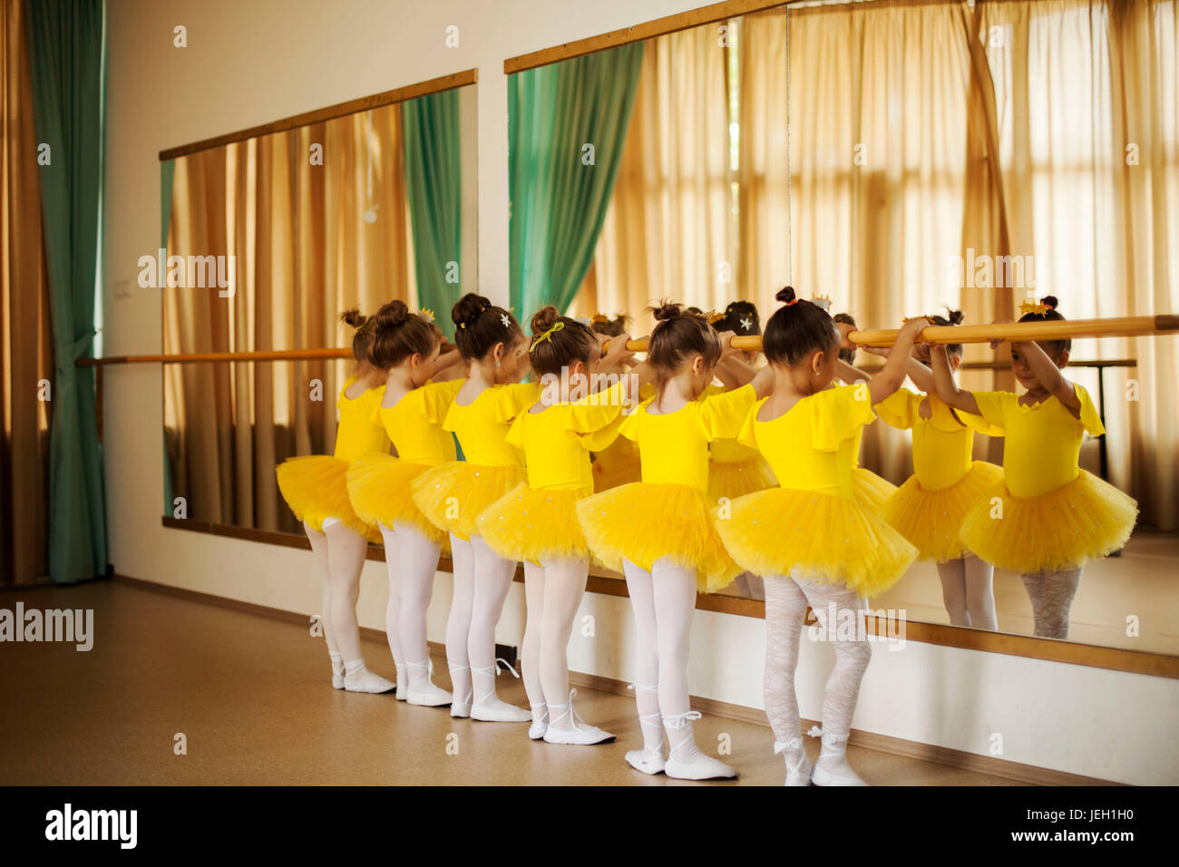 Little ballet dancers in ballet studio Stock Photo - Alamy
