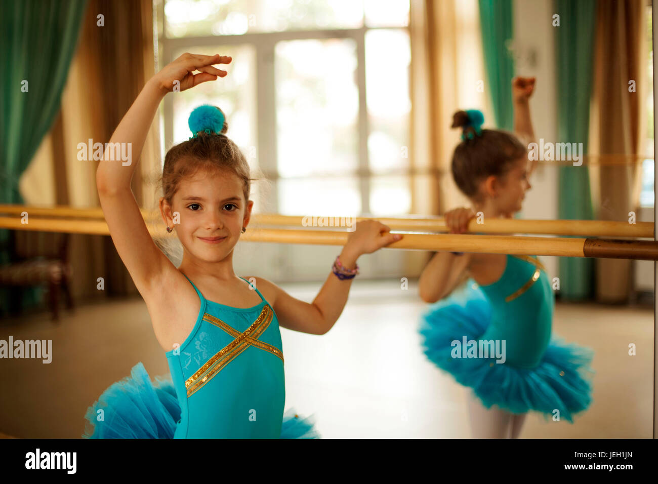 Little ballet dancers in ballet studio Stock Photo - Alamy